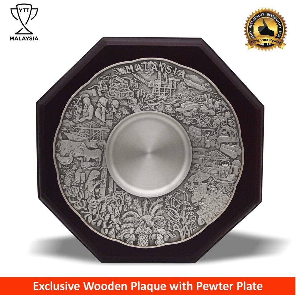 7234 Wooden Plaque with Maju Motive Pewter Plate | YTT Trophy | Trophy ...